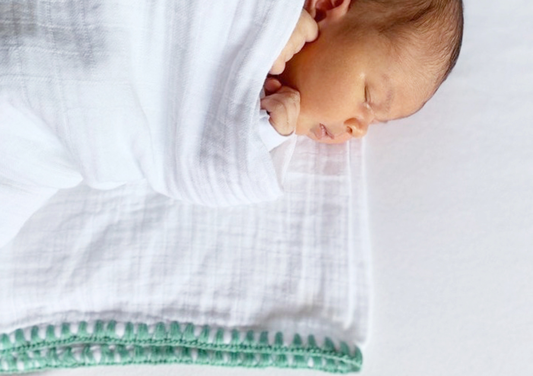 YAARN スワドル White | 心の奥に残るものを。ama