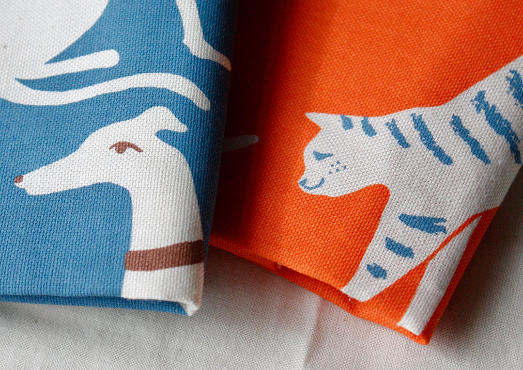 ARIANA MARTIN ティータオル Cats | 心の奥に残るものを。ama